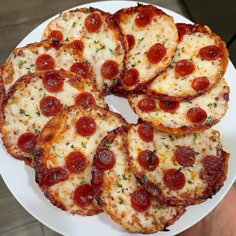 Keto Pizza Snack Easy And Delicious Diet Keto